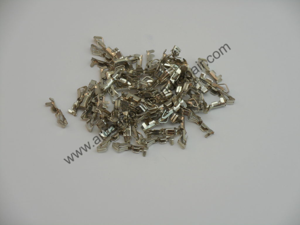 AMP Bifurcated Leaf Pins 18-24 AWG (100 pack) (AS1002)(AS1001)-Arcade ...