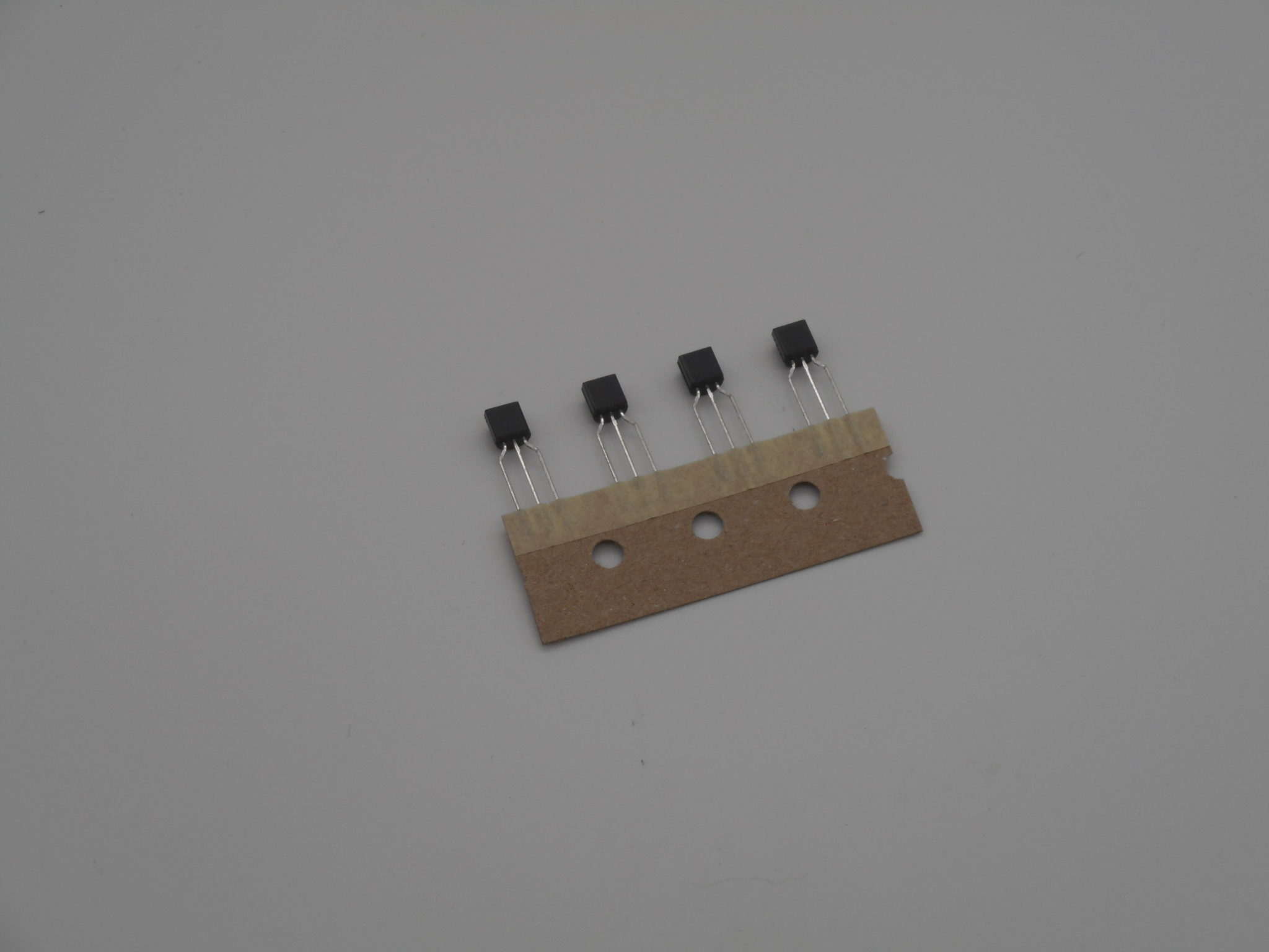 MPSA42 (4 Piece Package) - Arcade Parts and Repair